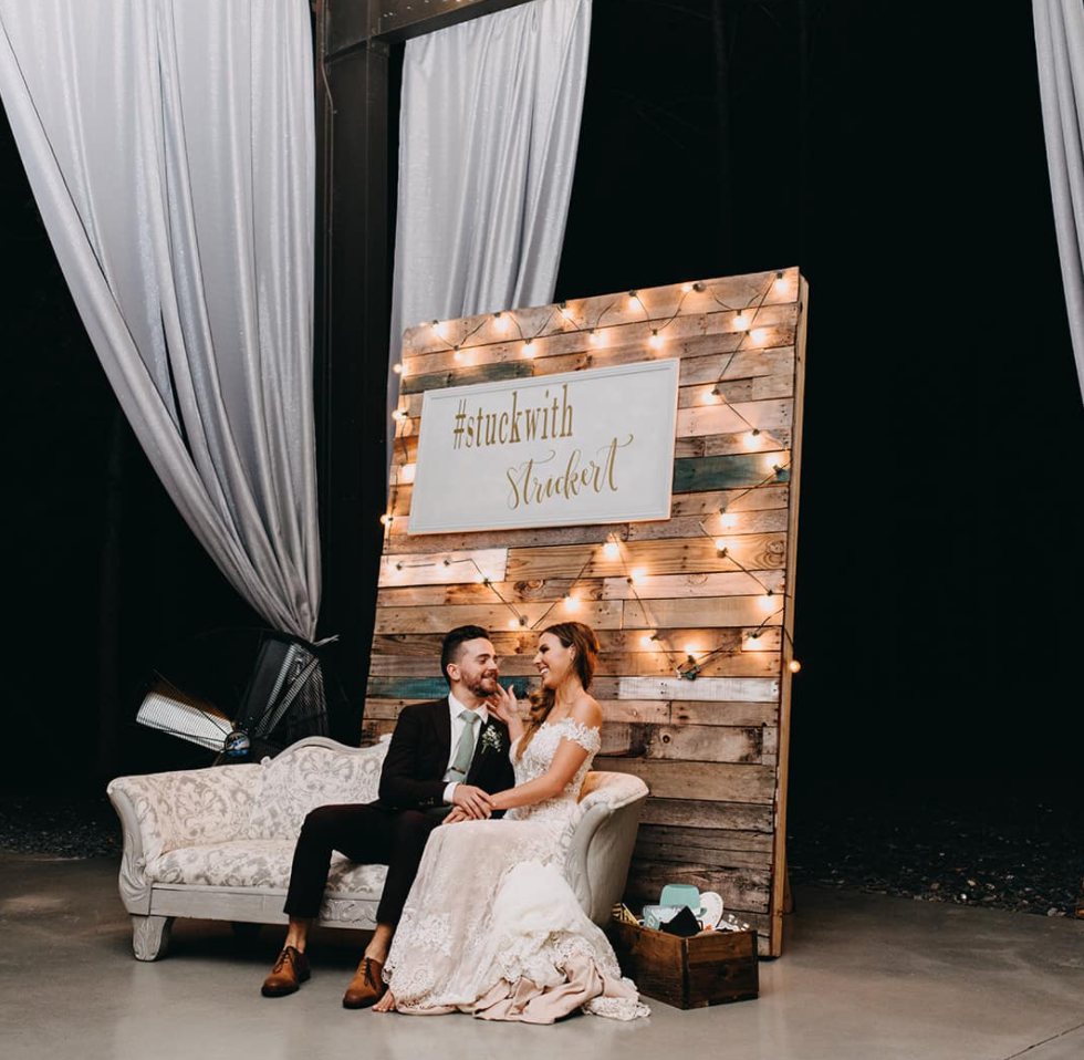 Cute Photo Booth Ideas For Your Wedding Reception